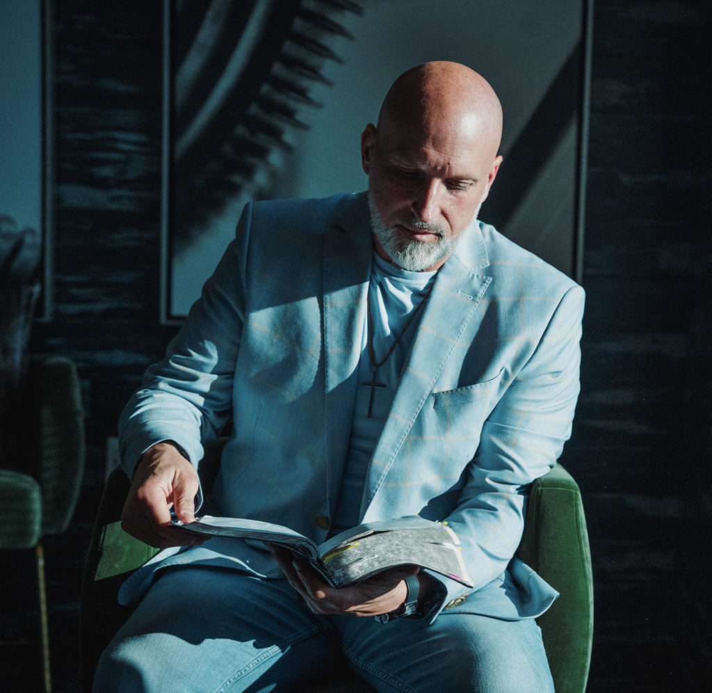 John Laub – Motivational Speaker/Coach